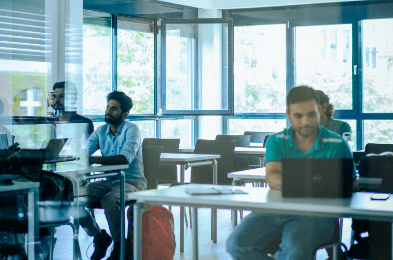 Should I study a degree in computer science? - Gisma